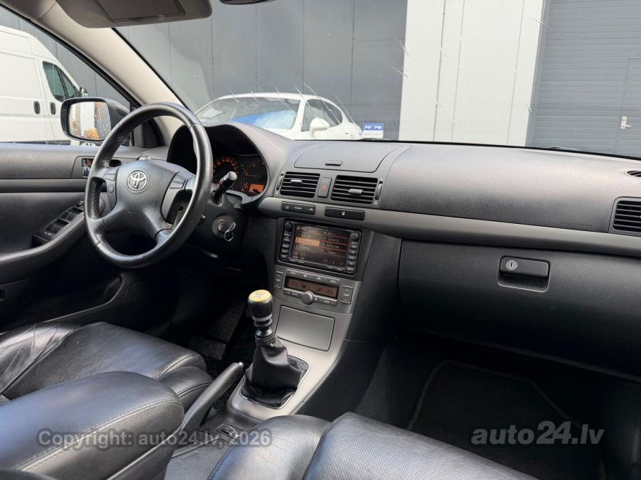 Черный Тойота Авенсис 2008 в Таллин, объемом двигателя 2.00 л и пробегом 0 тыс. км за 1500 €, фото 13 на AUTOMOTO.COM.LV