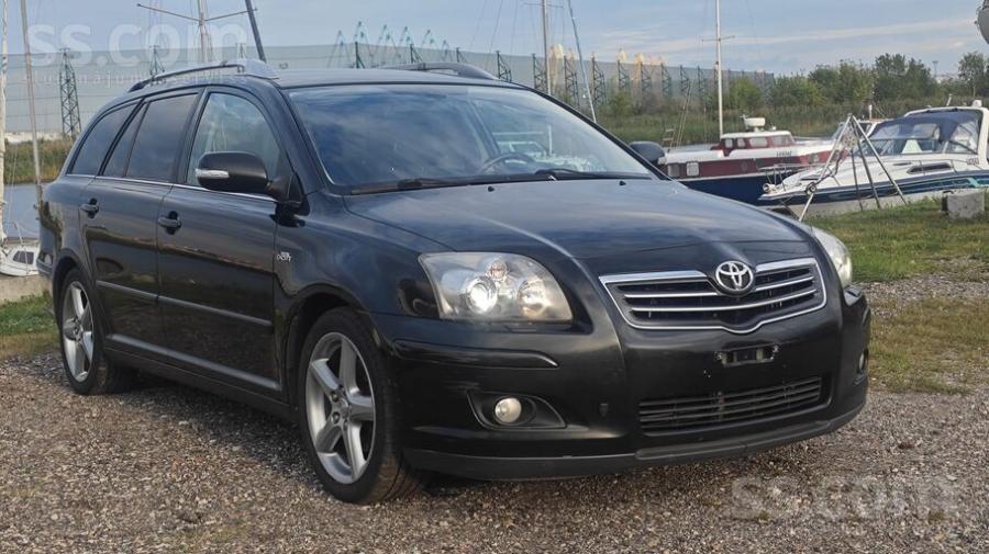 Черный Тойота Авенсис 2008 в Рига, объемом двигателя 2.20 л и пробегом 313 тыс. км за 2950 €, фото 3 на AUTOMOTO.COM.LV