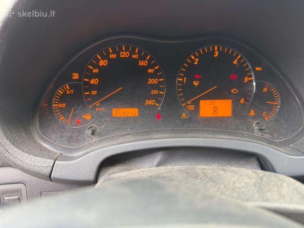 Black Toyota Avensis 2008 in Kaunas, with an engine capacity of 2.20 L and mileage of 3 thousand km for 2400 €, photo 5 on AUTOMOTO.COM.LV