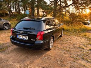 Черный Тойота Авенсис 2008 в Даугавпилс, объемом двигателя 2.00 л и пробегом 315 тыс. км за 1700 €, фото 5 на AUTOMOTO.COM.LV