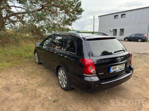 Melns Toyota Avensis 2008 Daugavpils, ar dzinēja tilpumu 2.00 L un nobraukumu 315 tūkst. km par 1600 €, foto 6 vietnē AUTOMOTO.COM.LV