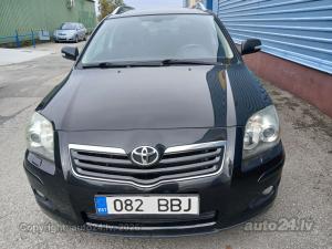 Melns Toyota Avensis 2008 Tallina, ar dzinēja tilpumu 2.00 L un nobraukumu 276 tūkst. km par 2800 €, foto 4 vietnē AUTOMOTO.COM.LV