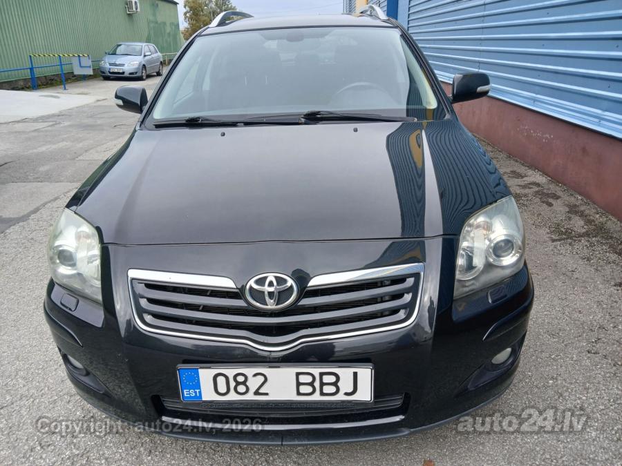 Melns Toyota Avensis 2008 Tallina, ar dzinēja tilpumu 2.00 L un nobraukumu 276 tūkst. km par 2800 €, foto 4 vietnē AUTOMOTO.COM.LV