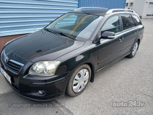 Melns Toyota Avensis 2008 Tallina, ar dzinēja tilpumu 2.00 L un nobraukumu 276 tūkst. km par 2800 €, foto 6 vietnē AUTOMOTO.COM.LV