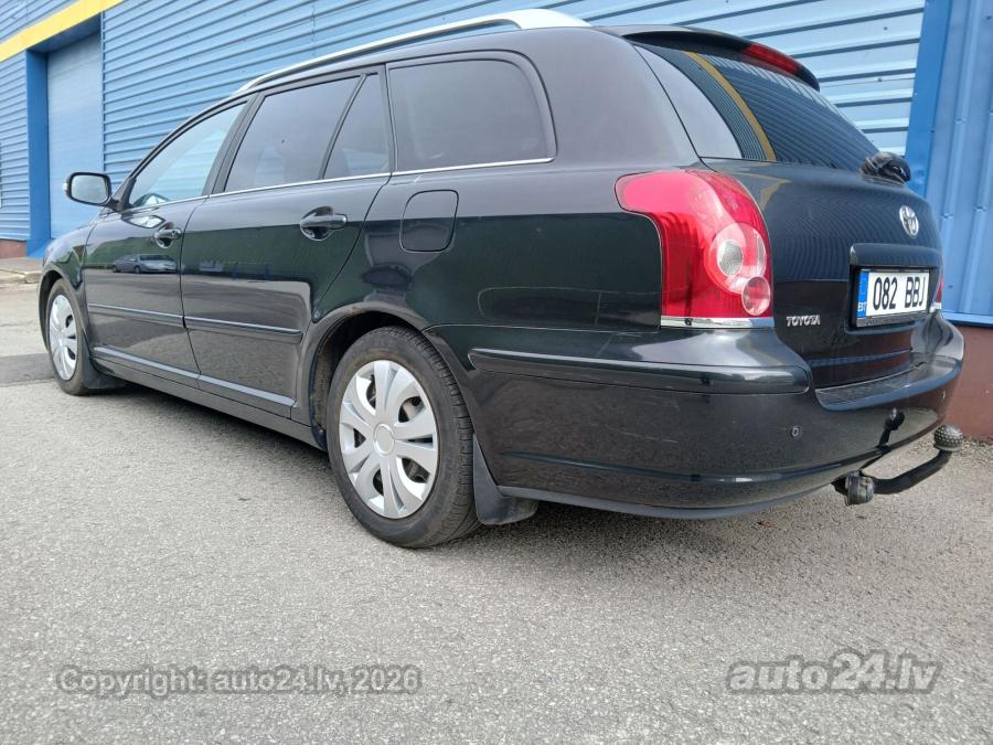 Melns Toyota Avensis 2008 Tallina, ar dzinēja tilpumu 2.00 L un nobraukumu 276 tūkst. km par 2800 €, foto 8 vietnē AUTOMOTO.COM.LV