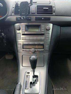 Melns Toyota Avensis 2008 Tallina, ar dzinēja tilpumu 2.00 L un nobraukumu 276 tūkst. km par 2800 €, foto 16 vietnē AUTOMOTO.COM.LV
