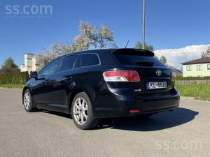 Melns Toyota Avensis 2009 Rīga, ar dzinēja tilpumu 2.20 L un nobraukumu 0 tūkst. km par 4600 €, foto 4 vietnē AUTOMOTO.COM.LV