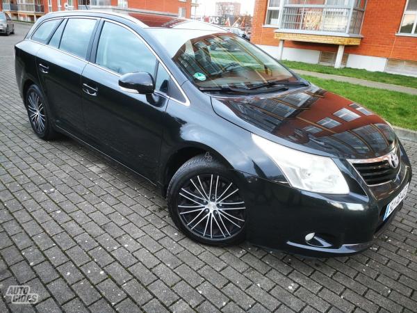 Black Toyota Avensis 2009 in Klaipeda, with an engine capacity of 2.20 L and mileage of 188 thousand km for 3990 €, photo 3 on AUTOMOTO.COM.LV