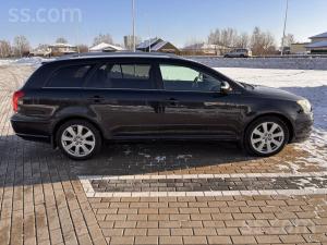 Melns Toyota Avensis 2009 Rīga, ar dzinēja tilpumu 2.00 L un nobraukumu 385 tūkst. km par 3000 €, foto 3 vietnē AUTOMOTO.COM.LV