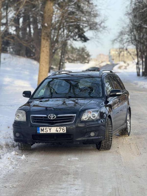 Melns Toyota Avensis 2009 Viļņa, ar dzinēja tilpumu 2.00 L un nobraukumu 354 tūkst. km par 2000 €, foto 2 vietnē AUTOMOTO.COM.LV