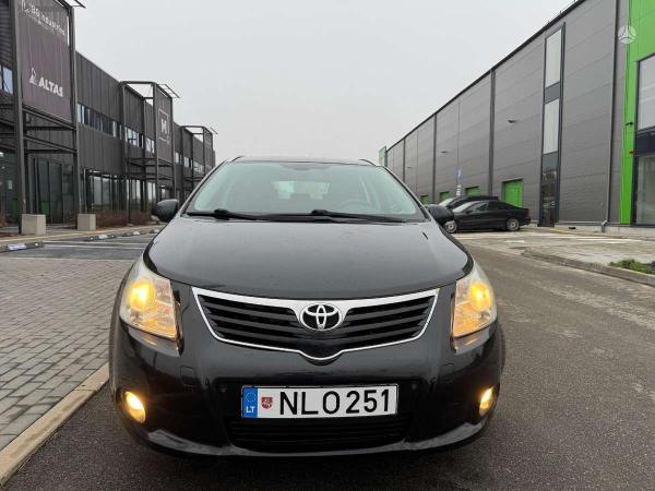 Melns Toyota Avensis 2009 Viļņa, ar dzinēja tilpumu 2.23 L un nobraukumu 330 tūkst. km par 3250 €, foto 8 vietnē AUTOMOTO.COM.LV