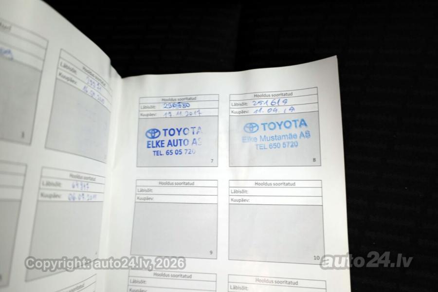 Черный Тойота Авенсис 2009 в Таллин, объемом двигателя 1.80 л и пробегом 313 тыс. км за 2899 €, фото 9 на AUTOMOTO.COM.LV