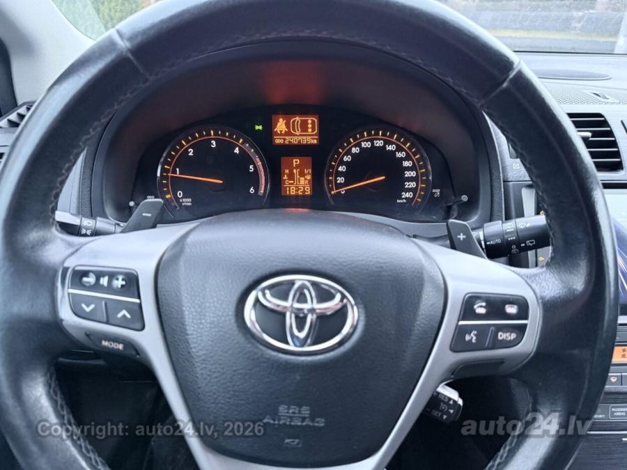 Black Toyota Avensis 2009 in Tallinn, with an engine capacity of 2.20 L and mileage of 240 thousand km for 5500 €, photo 1 on AUTOMOTO.COM.LV