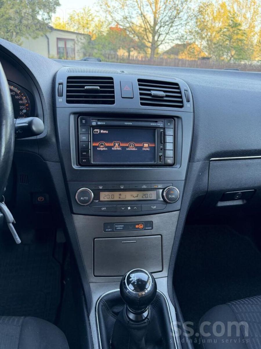 Melns Toyota Avensis 2009 Ventspils, ar dzinēja tilpumu 2.00 L un nobraukumu 370 tūkst. km par 3250 €, foto 18 vietnē AUTOMOTO.COM.LV