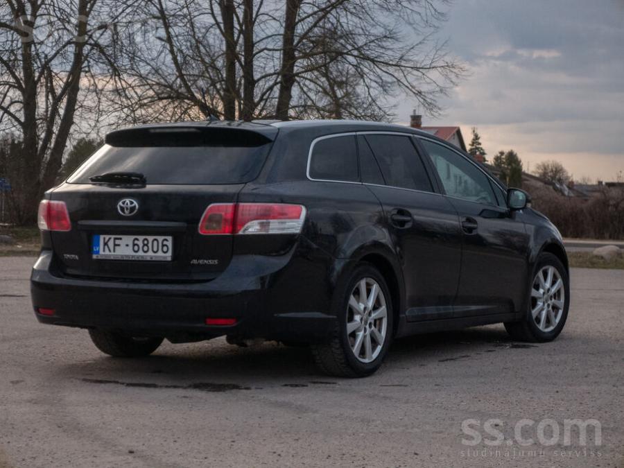 Melns Toyota Avensis 2009 Rīga, ar dzinēja tilpumu 2.20 L un nobraukumu 336 tūkst. km par 3800 €, foto 6 vietnē AUTOMOTO.COM.LV