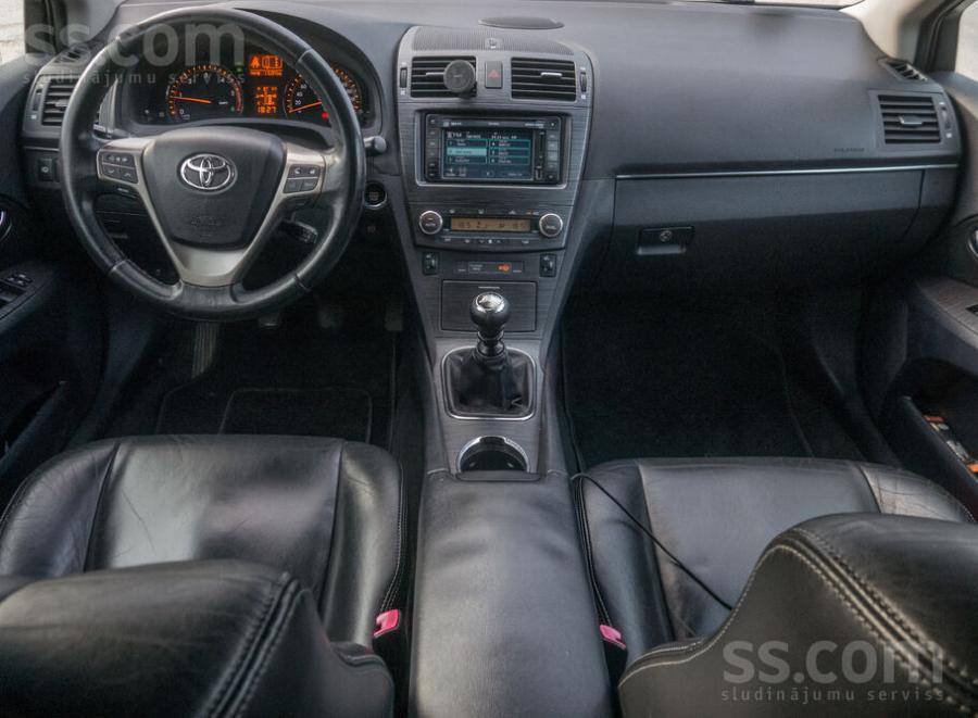 Melns Toyota Avensis 2009 Rīga, ar dzinēja tilpumu 2.20 L un nobraukumu 336 tūkst. km par 3800 €, foto 8 vietnē AUTOMOTO.COM.LV