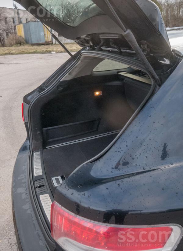 Black Toyota Avensis 2009 in Riga, with an engine capacity of 2.20 L and mileage of 336 thousand km for 3800 €, photo 10 on AUTOMOTO.COM.LV