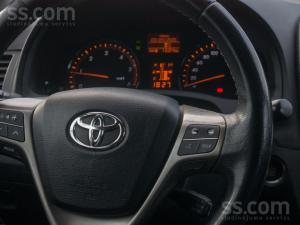 Melns Toyota Avensis 2009 Rīga, ar dzinēja tilpumu 2.20 L un nobraukumu 336 tūkst. km par 3800 €, foto 12 vietnē AUTOMOTO.COM.LV