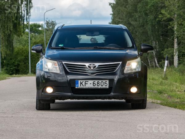 Melns Toyota Avensis 2009 Rīga, ar dzinēja tilpumu 2.20 L un nobraukumu 336 tūkst. km par 3500 €, foto 7 vietnē AUTOMOTO.COM.LV