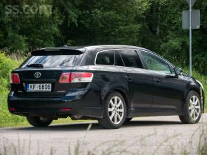 Melns Toyota Avensis 2009 Rīga, ar dzinēja tilpumu 2.20 L un nobraukumu 336 tūkst. km par 3300 €, foto 4 vietnē AUTOMOTO.COM.LV