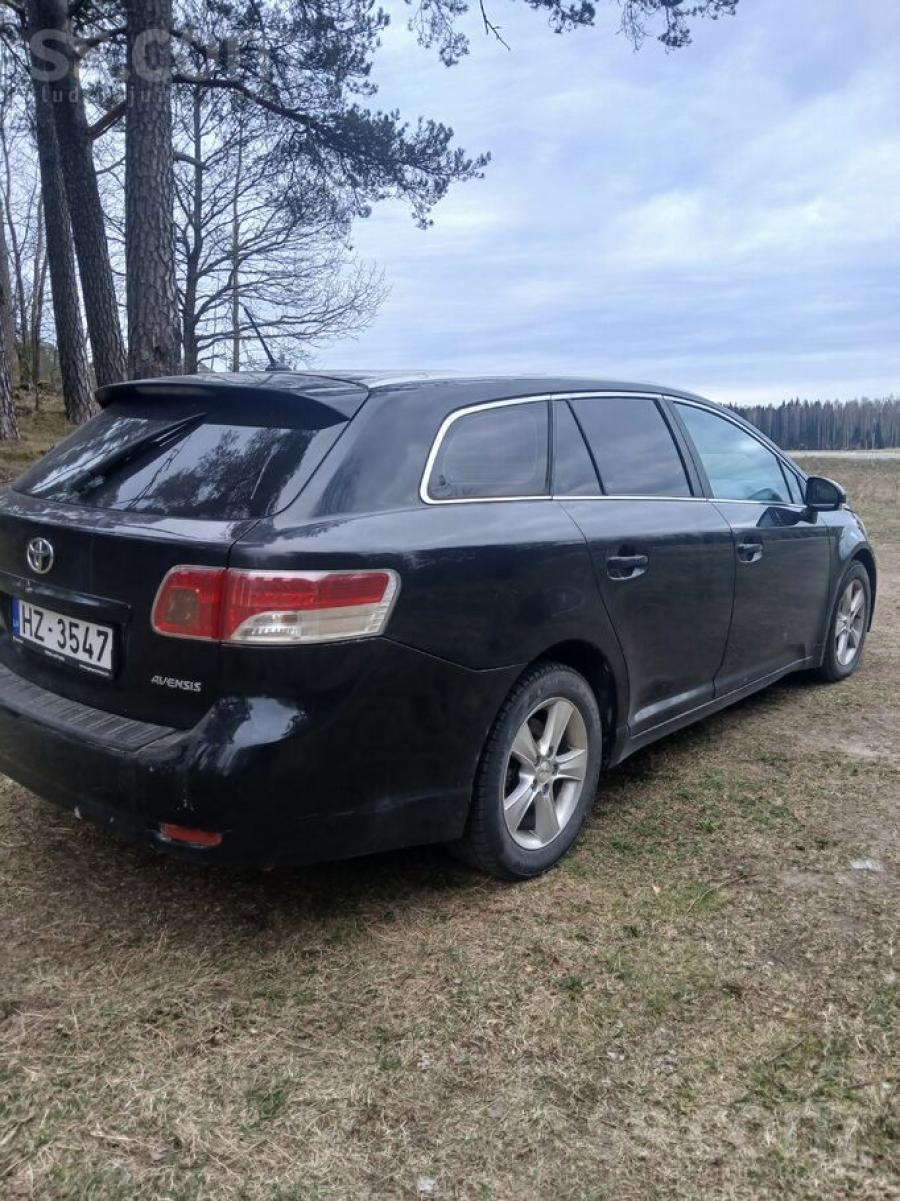 Черный Тойота Авенсис 2009 в Вентспилс, объемом двигателя 2.00 л и пробегом 321 тыс. км за 2300 €, фото 6 на AUTOMOTO.COM.LV
