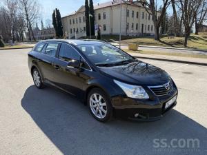 Black Toyota Avensis 2009 in Saldus, with an engine capacity of 2.20 L and mileage of 268 thousand km for 3300 €, photo  on AUTOMOTO.COM.LV