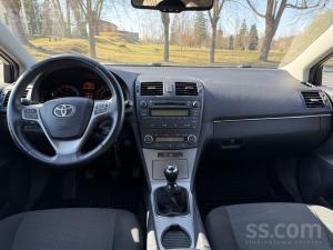 Melns Toyota Avensis 2009 Saldus, ar dzinēja tilpumu 2.20 L un nobraukumu 268 tūkst. km par 3300 €, foto 12 vietnē AUTOMOTO.COM.LV