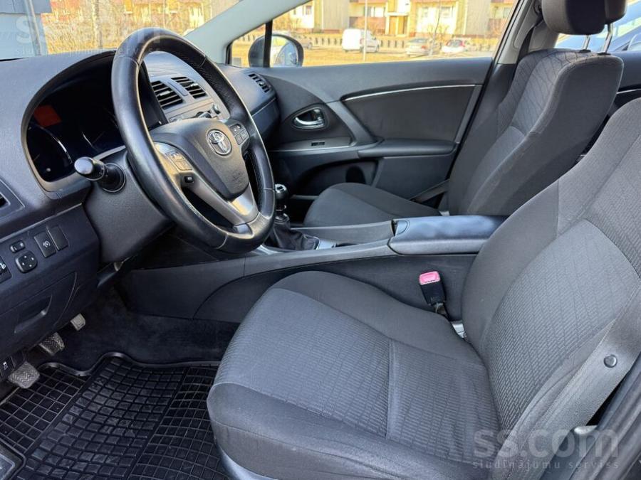 Melns Toyota Avensis 2009 Saldus, ar dzinēja tilpumu 2.20 L un nobraukumu 268 tūkst. km par 3300 €, foto 13 vietnē AUTOMOTO.COM.LV