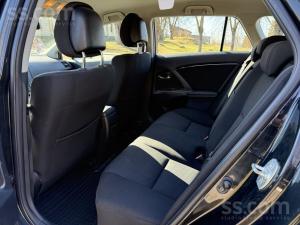 Melns Toyota Avensis 2009 Saldus, ar dzinēja tilpumu 2.20 L un nobraukumu 268 tūkst. km par 3300 €, foto 15 vietnē AUTOMOTO.COM.LV