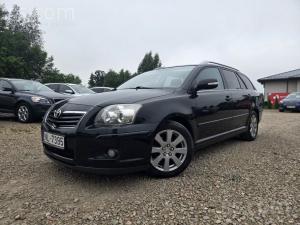Melns Toyota Avensis 2009 Jelgava, ar dzinēja tilpumu 1.80 L un nobraukumu 0 tūkst. km par 2400 €, foto  vietnē AUTOMOTO.COM.LV