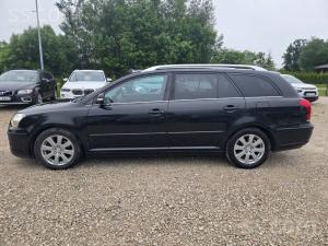 Melns Toyota Avensis 2009 Jelgava, ar dzinēja tilpumu 1.80 L un nobraukumu 0 tūkst. km par 2400 €, foto 4 vietnē AUTOMOTO.COM.LV