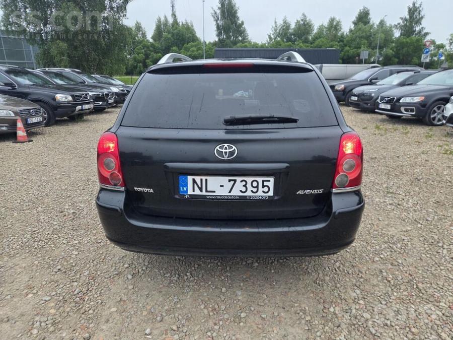 Melns Toyota Avensis 2009 Jelgava, ar dzinēja tilpumu 1.80 L un nobraukumu 0 tūkst. km par 2400 €, foto 7 vietnē AUTOMOTO.COM.LV