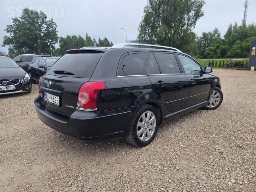 Melns Toyota Avensis 2009 Jelgava, ar dzinēja tilpumu 1.80 L un nobraukumu 0 tūkst. km par 2400 €, foto 9 vietnē AUTOMOTO.COM.LV
