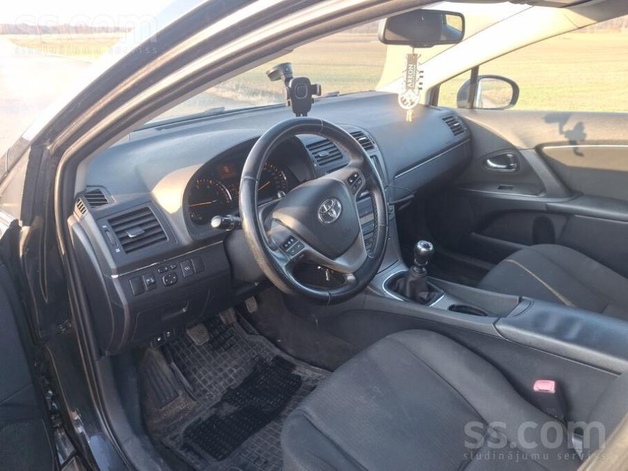 Черный Тойота Авенсис 2009 в Рига, объемом двигателя 2.00 л и пробегом 370 тыс. км за 2500 €, фото 5 на AUTOMOTO.COM.LV