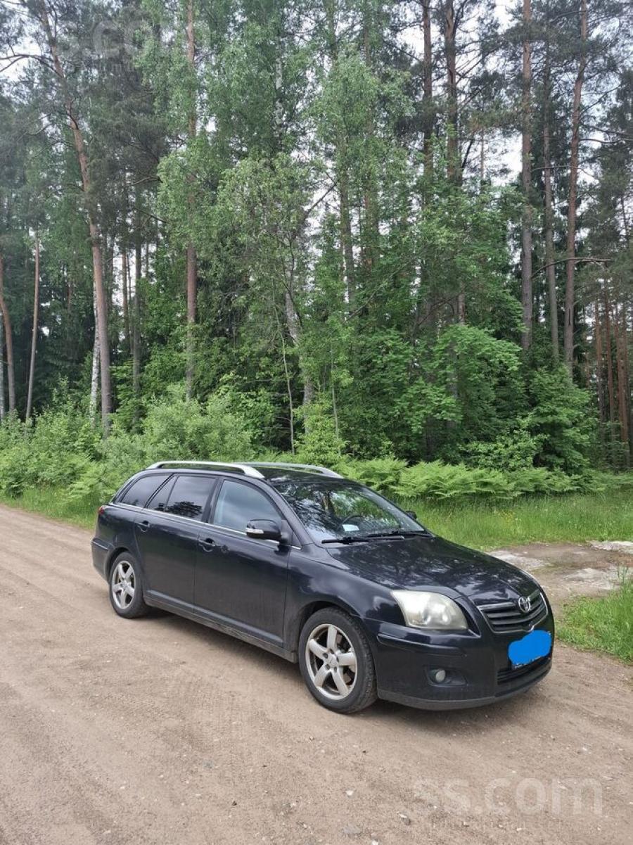 Melns Toyota Avensis 2009 Rīga, ar dzinēja tilpumu 2.20 L un nobraukumu 376 tūkst. km par 1500 €, foto 1 vietnē AUTOMOTO.COM.LV