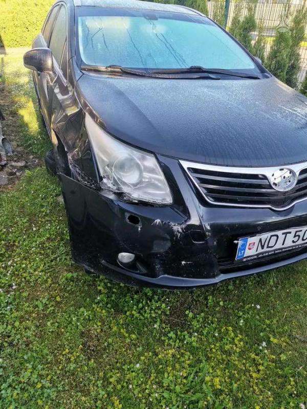 Melns Toyota Avensis 2009 Kupiškis, ar dzinēja tilpumu 1.80 L un nobraukumu 376 tūkst. km par 1800 €, foto 5 vietnē AUTOMOTO.COM.LV