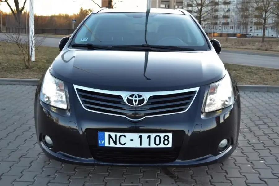 Черный Тойота Авенсис 2009 в Екабпилс, объемом двигателя 2.20 л и пробегом 233 тыс. км за 6600 €, фото 5 на AUTOMOTO.COM.LV