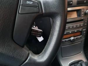 Black Toyota Avensis 2009 in Jekabpils, with an engine capacity of 2.00 L and mileage of 273 thousand km for 4150 €, photo 28 on AUTOMOTO.COM.LV