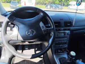 Melns Toyota Avensis 2009 Klaipėda, ar dzinēja tilpumu 2.23 L un nobraukumu 275 tūkst. km par 3100 €, foto 9 vietnē AUTOMOTO.COM.LV