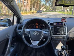 Black Toyota Avensis 2009 in Talsi, with an engine capacity of 2.00 L and mileage of 330 thousand km for 4500 €, photo 6 on AUTOMOTO.COM.LV