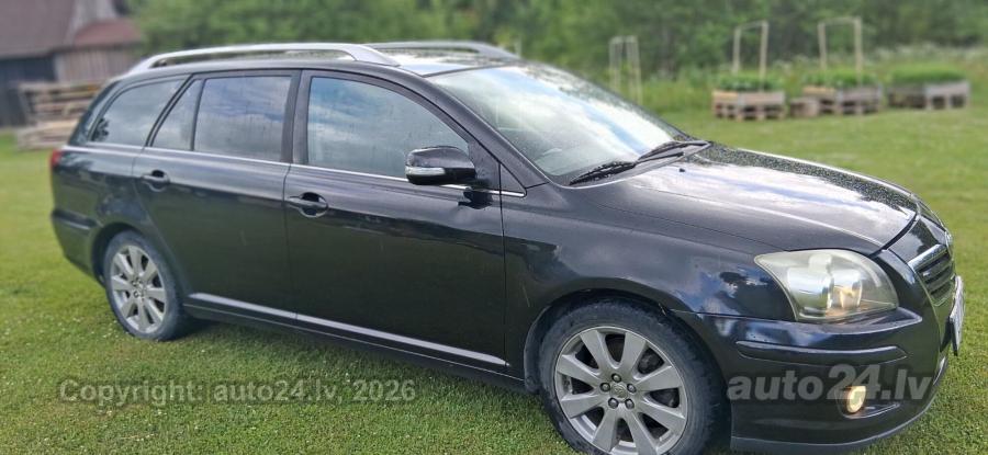 Black Toyota Avensis 2009 in Parnu, with an engine capacity of 2.00 L and mileage of 184 thousand km for 2500 €, photo 7 on AUTOMOTO.COM.LV