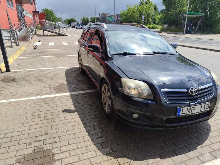 Melns Toyota Avensis 2009 Viļņa, ar dzinēja tilpumu 2.00 L un nobraukumu 377 tūkst. km par 850 €, foto 3 vietnē AUTOMOTO.COM.LV