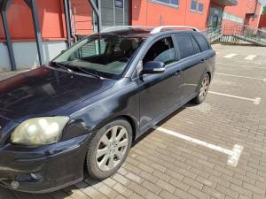 Melns Toyota Avensis 2009 Viļņa, ar dzinēja tilpumu 2.00 L un nobraukumu 377 tūkst. km par 850 €, foto 4 vietnē AUTOMOTO.COM.LV