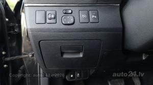 Melns Toyota Avensis 2009 Tallina, ar dzinēja tilpumu 2.20 L un nobraukumu 387 tūkst. km par 3900 €, foto 23 vietnē AUTOMOTO.COM.LV