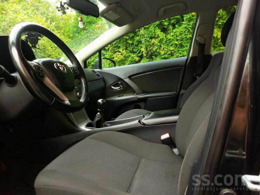 Черный Тойота Авенсис 2009 в Бауска, объемом двигателя 2.00 л и пробегом 261 тыс. км за 4300 €, фото 7 на AUTOMOTO.COM.LV