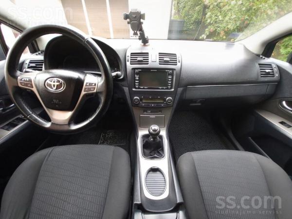 Melns Toyota Avensis 2009 Bauska, ar dzinēja tilpumu 2.00 L un nobraukumu 261 tūkst. km par 3700 €, foto 8 vietnē AUTOMOTO.COM.LV
