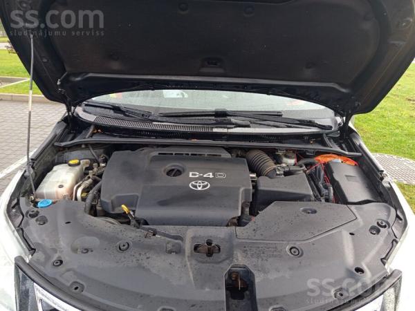Melns Toyota Avensis 2009 Liepāja, ar dzinēja tilpumu 2.00 L un nobraukumu 375 tūkst. km par 3300 €, foto 7 vietnē AUTOMOTO.COM.LV