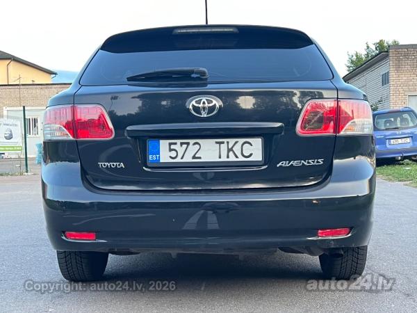Черный Тойота Авенсис 2009 в Нарва, объемом двигателя 2.00 л и пробегом 440 тыс. км за 2499 €, фото 4 на AUTOMOTO.COM.LV