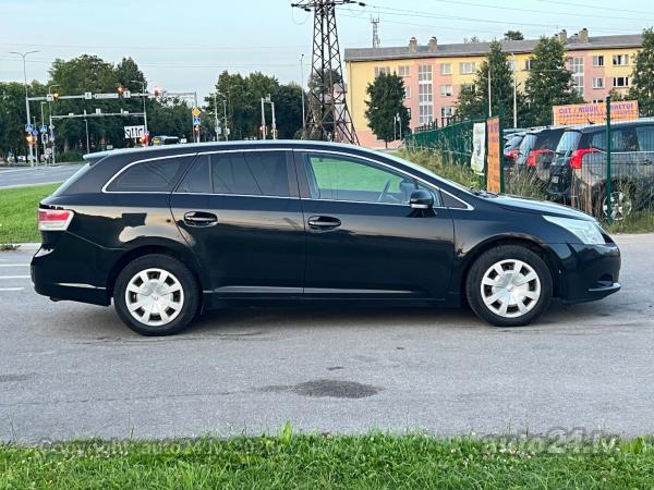 Черный Тойота Авенсис 2009 в Нарва, объемом двигателя 2.00 л и пробегом 440 тыс. км за 2499 €, фото 6 на AUTOMOTO.COM.LV