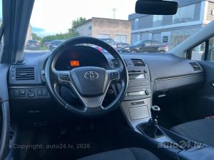Black Toyota Avensis 2009 in Narva, with an engine capacity of 2.00 L and mileage of 440 thousand km for 2499 €, photo 24 on AUTOMOTO.COM.LV